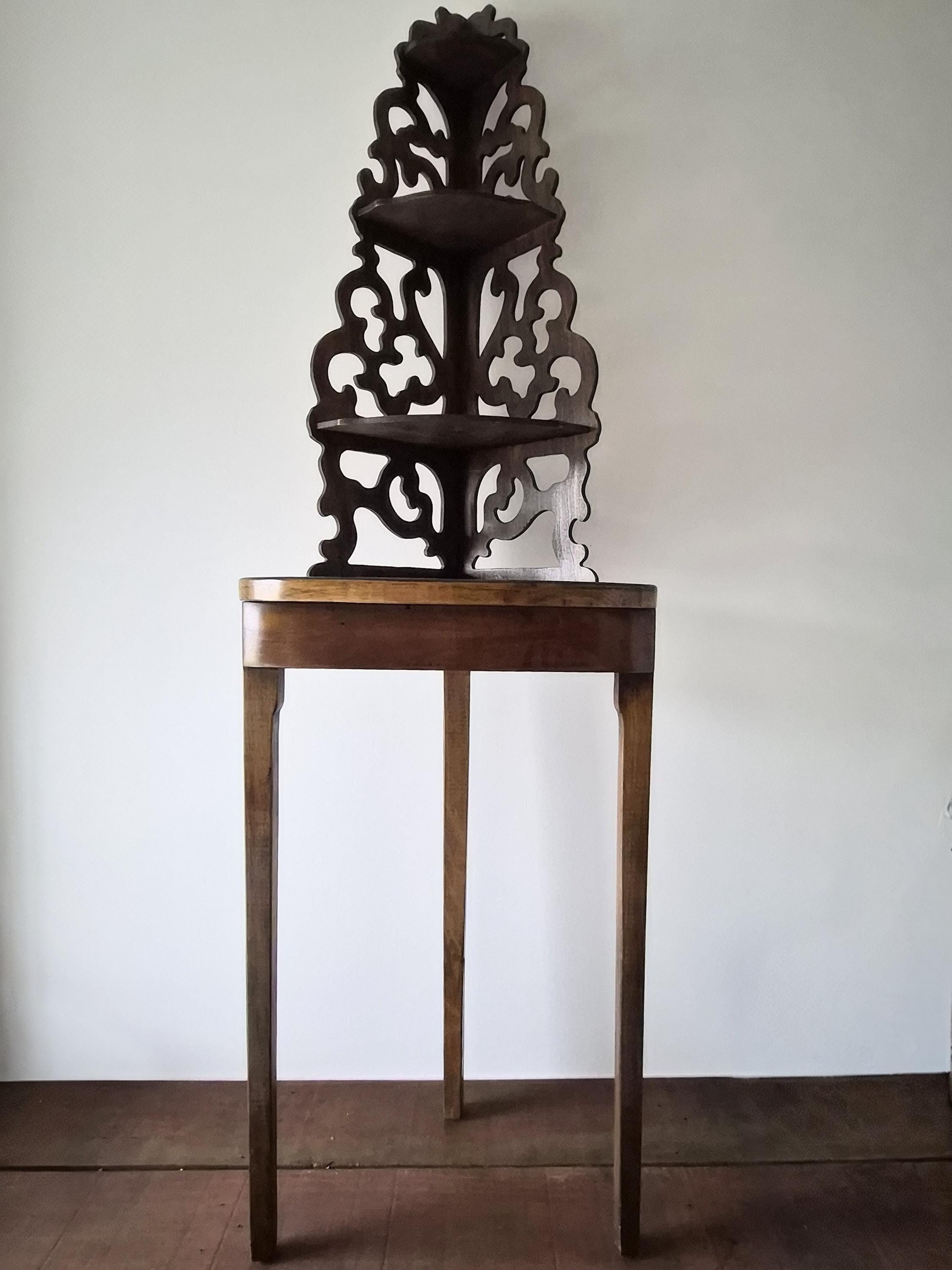 Antique Mahogany Corner Etagere – The Cubby Space